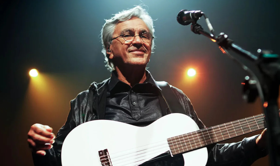 Saiba como foi o encontro de Caetano Veloso com Hugo Motta