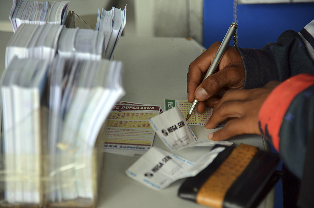 Sem ganhador, Mega-Sena acumula prêmio para R$ 8 milhões